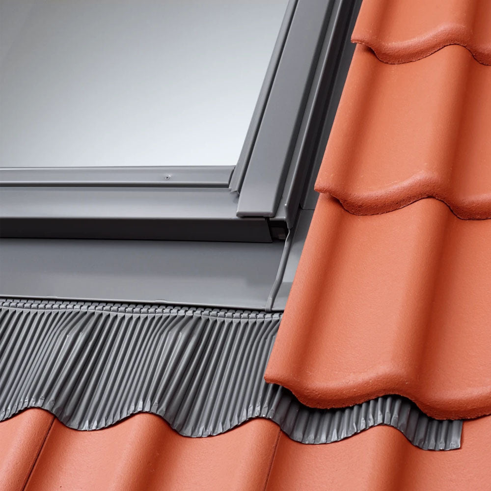 EDJ VELUX Recessed Flashing Kit - For Roofs with tiles up to 90mm in ...